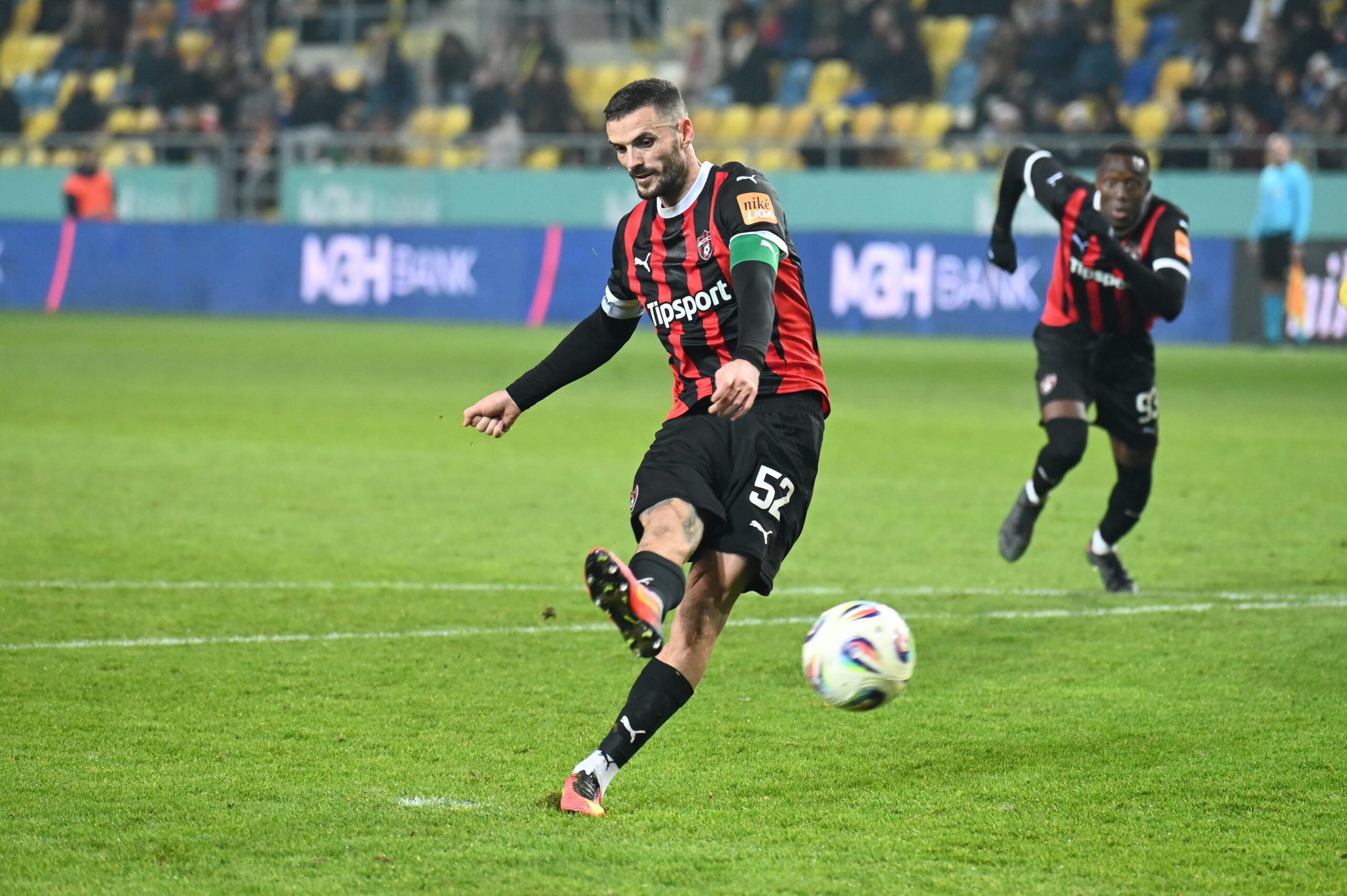 FC Spartak TrnavaSpartak prehral v Dunajskej Strede, jediný gól strelil ...